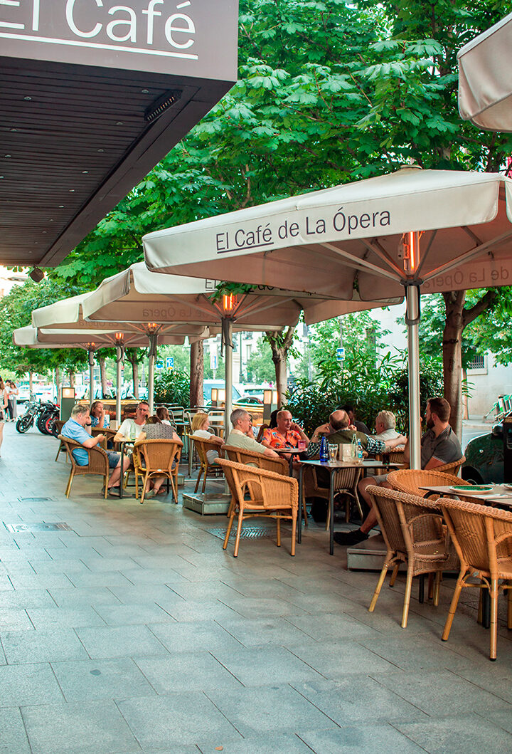 Café de la Ópera, Madrid: El lugar perfecto para disfrutar - GudMornin